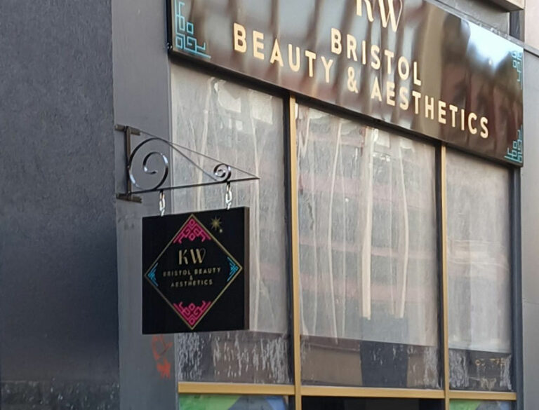 Projecting Signs - UK Based Sign Maker, Signet Signs Ltd