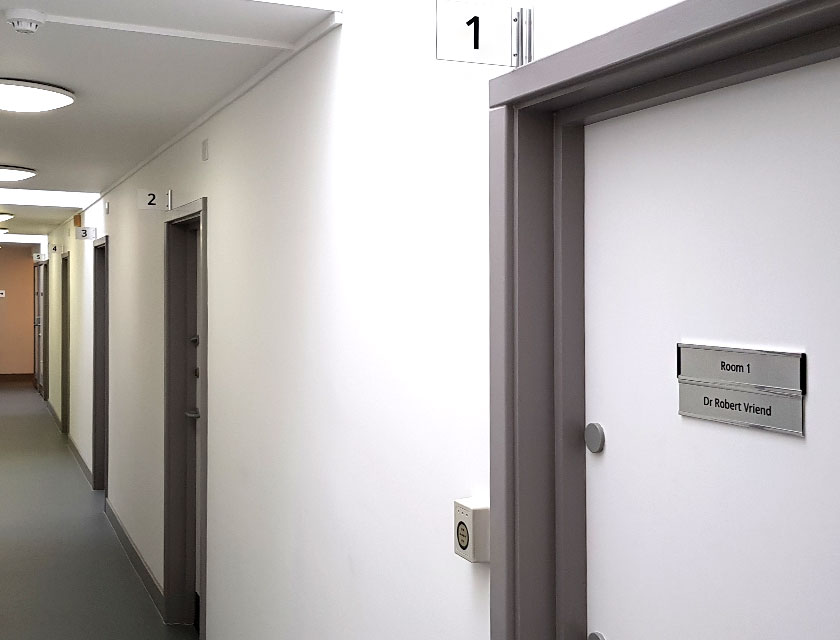 Dentist Signage | Design, Manufacture & Install | Signet Signs